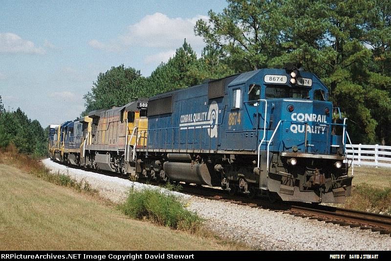 Q541/CSX 8674